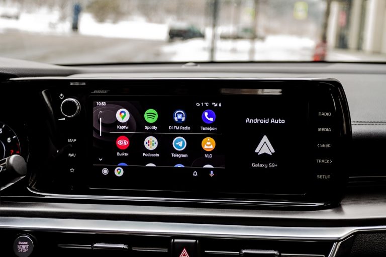 Best Aftermarket Head Unit with Android Auto 2021 - Howstereo.com