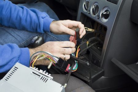 7 Simple Steps To Connect RCA Cables To Car Speakers - Howstereo