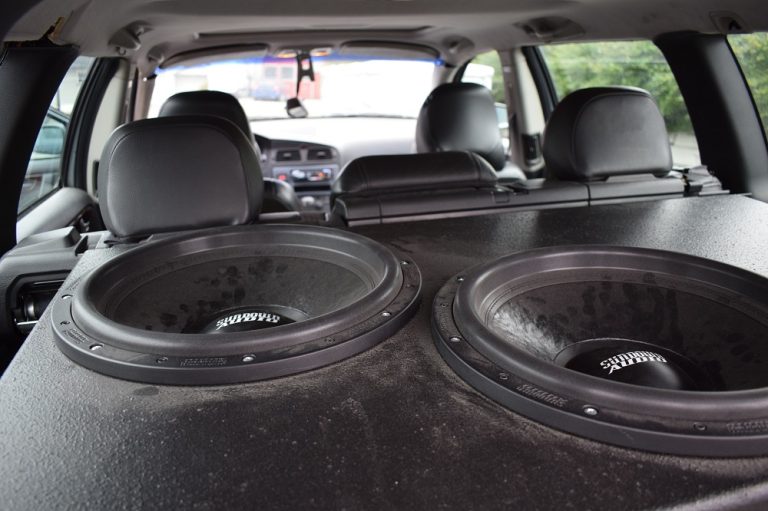 How To Install Car Speakers In Rear Deck? - Howstereo